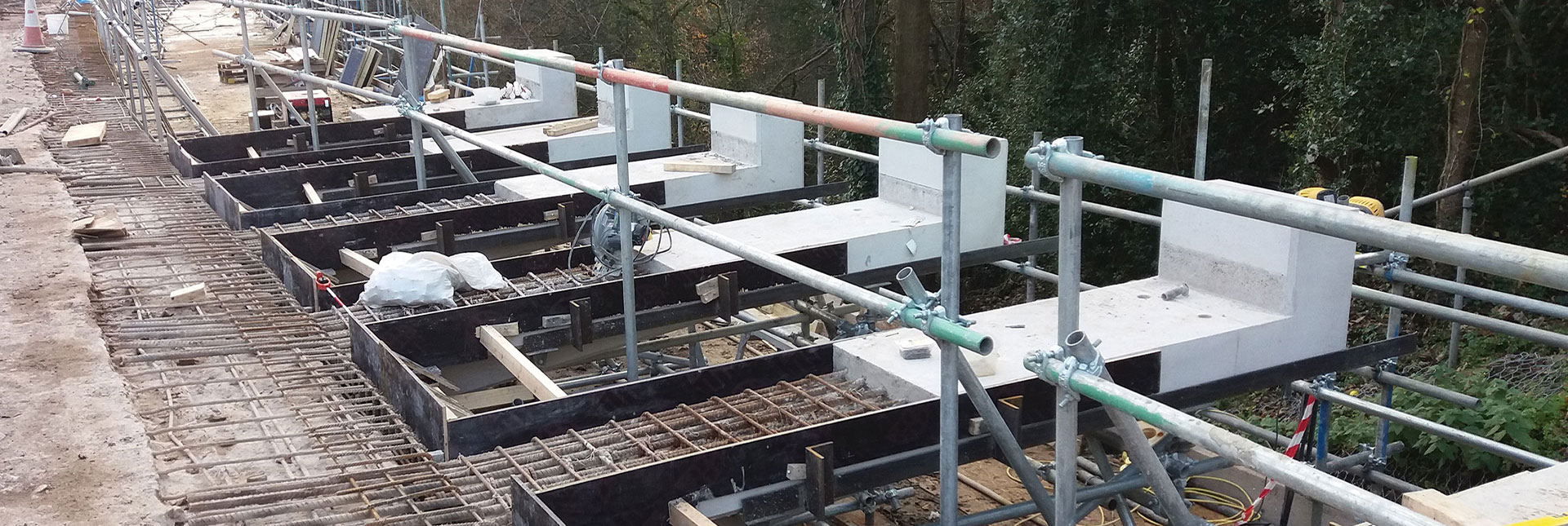 Cantilever Deck Units | Concrete Specialists | Moore Concrete