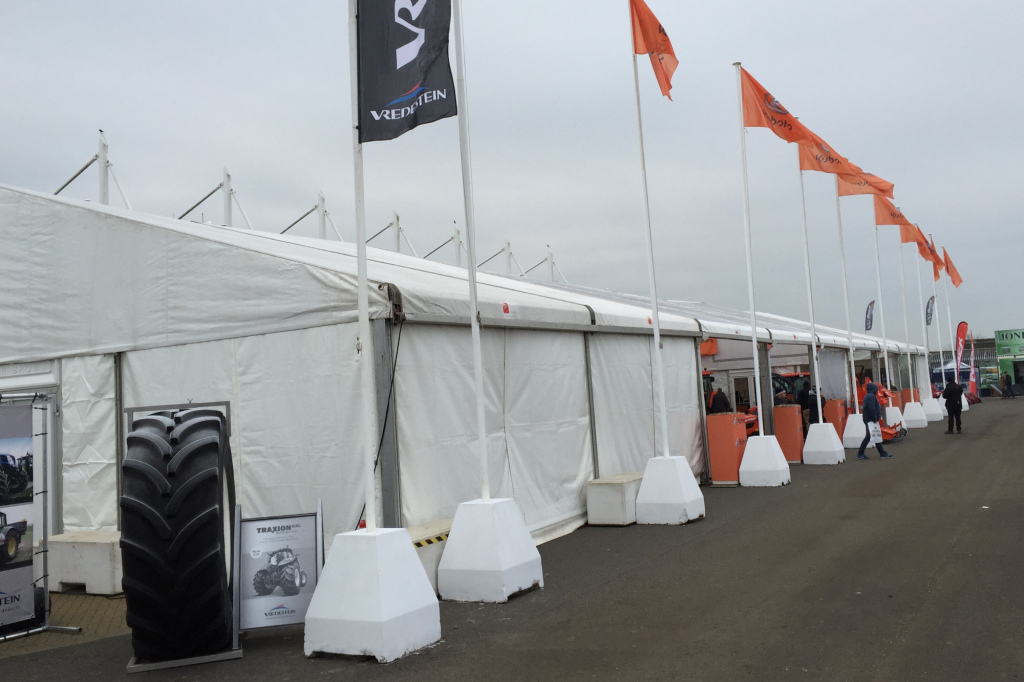 Installing Flag Pole With Concrete